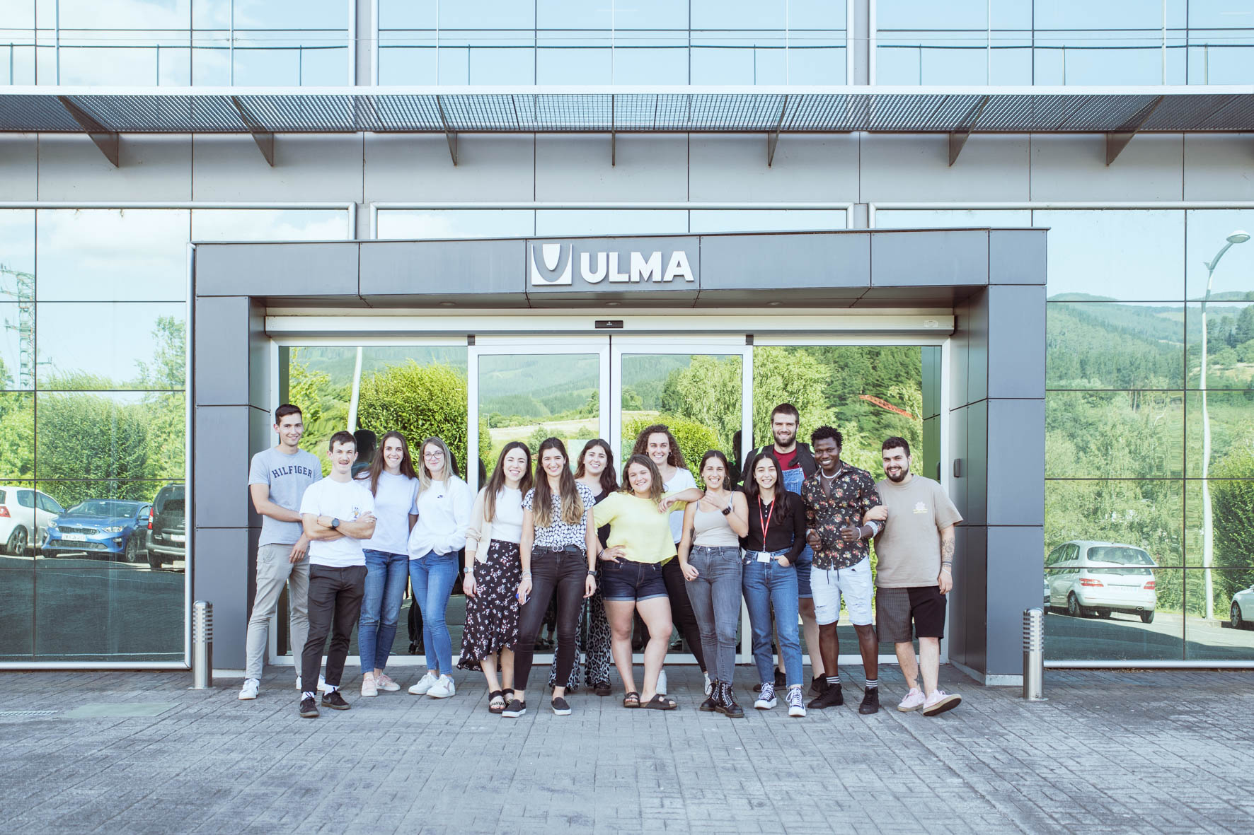 “Yo elijo”, la nueva campaña de ULMA para atraer talento joven — Begira ...