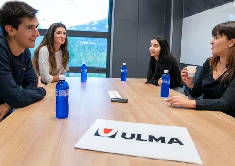 Jóvenes de ULMA en Noticias de Gipuzkoa — Begira - Actualidad ULMA